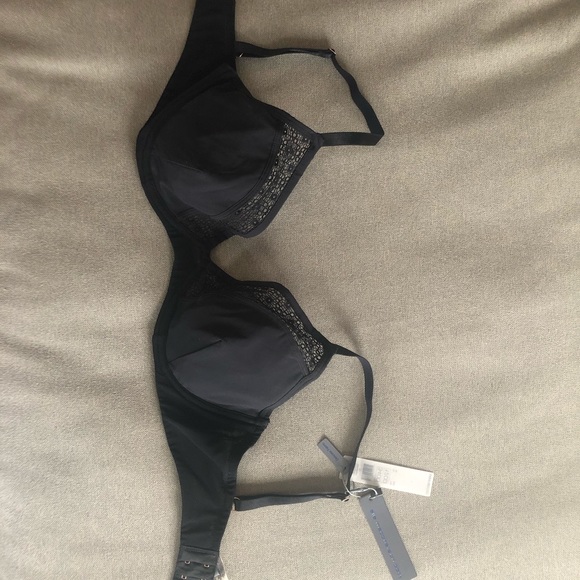 Elle Macpherson | Intimates & Sleepwear | Elle Macpherson Plunge ...